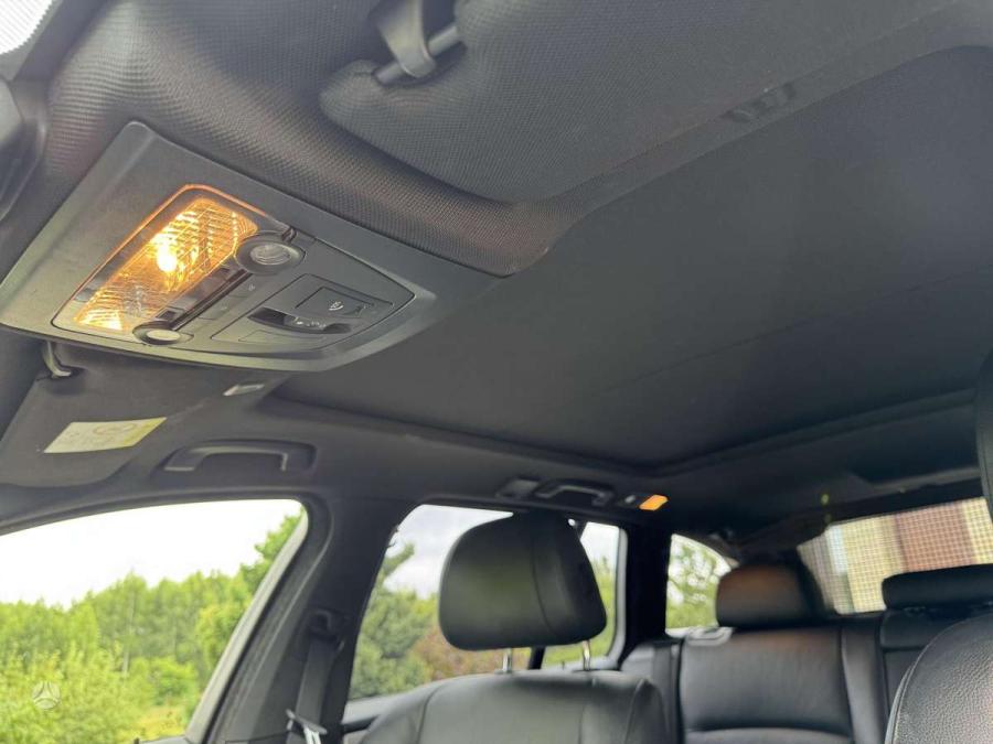 Melns BMW 520 2014 Trakai, ar dzinēja tilpumu 2.00 L un nobraukumu 269 tūkst. km par 12900 €, foto 19 vietnē AUTOMOTO.COM.LV