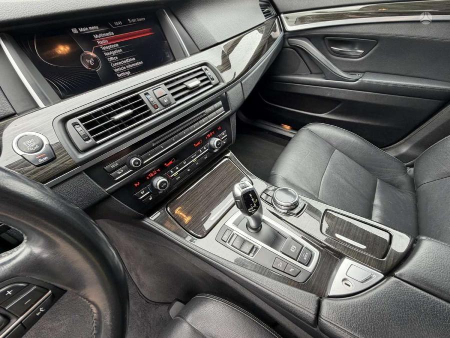 Melns BMW 520 2014 Klaipėda, ar dzinēja tilpumu 2.00 L un nobraukumu 215 tūkst. km par 12000 €, foto 11 vietnē AUTOMOTO.COM.LV