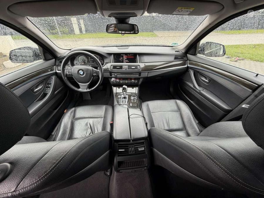 Melns BMW 520 2014 Klaipėda, ar dzinēja tilpumu 2.00 L un nobraukumu 215 tūkst. km par 12000 €, foto 15 vietnē AUTOMOTO.COM.LV