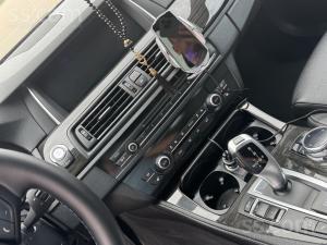 Black BMW 520 2014 in Riga, with an engine capacity of 2.00 L and mileage of 290 thousand km for 12800 €, photo 10 on AUTOMOTO.COM.LV