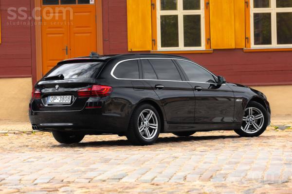 Melns BMW 520 2014 Rīga, ar dzinēja tilpumu 2.00 L un nobraukumu 305 tūkst. km par 10530 €, foto 4 vietnē AUTOMOTO.COM.LV