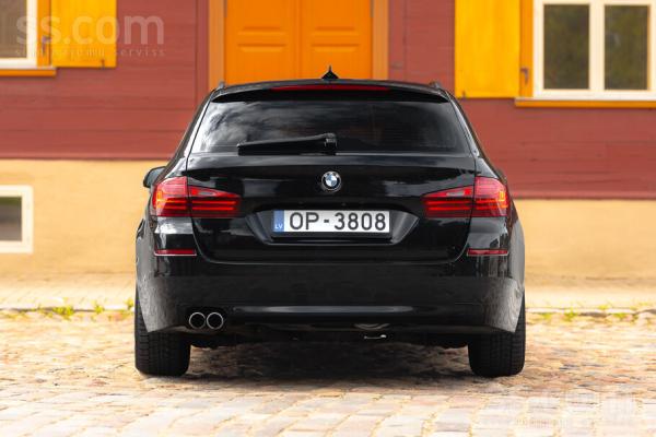 Melns BMW 520 2014 Rīga, ar dzinēja tilpumu 2.00 L un nobraukumu 305 tūkst. km par 10530 €, foto 5 vietnē AUTOMOTO.COM.LV