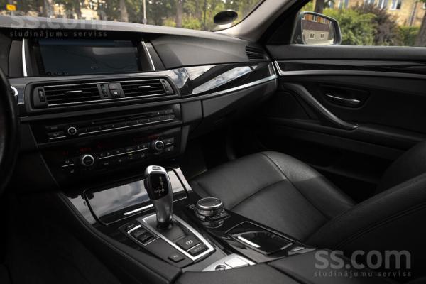 Melns BMW 520 2014 Rīga, ar dzinēja tilpumu 2.00 L un nobraukumu 305 tūkst. km par 10530 €, foto 9 vietnē AUTOMOTO.COM.LV