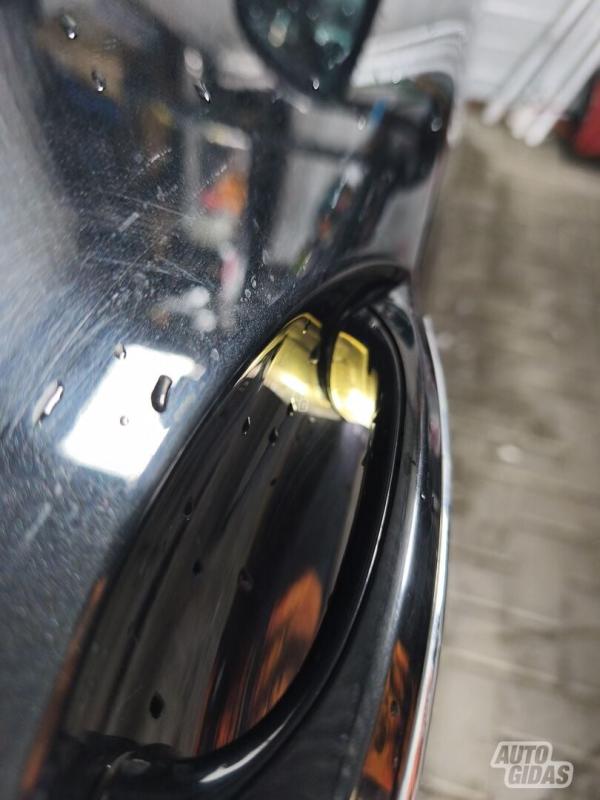 Black BMW 520 2014 in Vilnius, with an engine capacity of 2.00 L and mileage of 314 thousand km for 9800 €, photo 10 on AUTOMOTO.COM.LV
