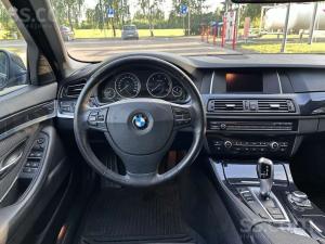 Melns BMW 520 2014 Šauļi, ar dzinēja tilpumu 2.00 L un nobraukumu 265 tūkst. km par 7500 €, foto 10 vietnē AUTOMOTO.COM.LV