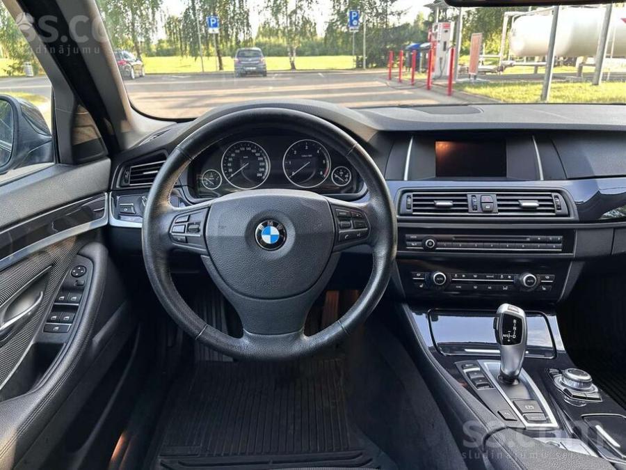 Melns BMW 520 2014 Šauļi, ar dzinēja tilpumu 2.00 L un nobraukumu 265 tūkst. km par 7500 €, foto 10 vietnē AUTOMOTO.COM.LV