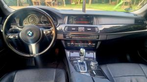 Black BMW 520 2014 in Vilnius, with an engine capacity of 2.00 L and mileage of 360 thousand km for 9200 €, photo 7 on AUTOMOTO.COM.LV