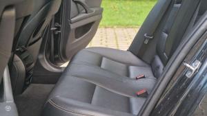 Black BMW 520 2014 in Vilnius, with an engine capacity of 2.00 L and mileage of 360 thousand km for 9200 €, photo 15 on AUTOMOTO.COM.LV