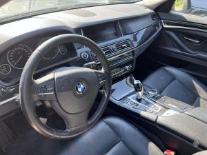 Black BMW 520 2014 in Kaunas, with an engine capacity of 2.00 L and mileage of 350 thousand km for 4450 €, photo 5 on AUTOMOTO.COM.LV