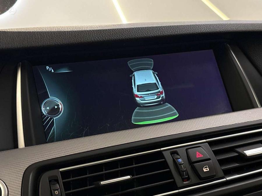 Black BMW 520 2014 in Marijampole, with an engine capacity of 2.00 L and mileage of 267 thousand km for 11500 €, photo 9 on AUTOMOTO.COM.LV