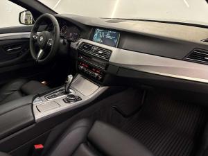 Black BMW 520 2014 in Marijampole, with an engine capacity of 2.00 L and mileage of 267 thousand km for 11500 €, photo 18 on AUTOMOTO.COM.LV