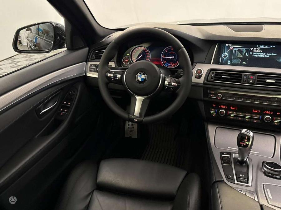 Black BMW 520 2014 in Marijampole, with an engine capacity of 2.00 L and mileage of 267 thousand km for 11500 €, photo 21 on AUTOMOTO.COM.LV