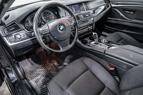 Melns BMW 520 2014 Kauņa, ar dzinēja tilpumu 2.00 L un nobraukumu 208 tūkst. km par 9990 €, foto 5 vietnē AUTOMOTO.COM.LV