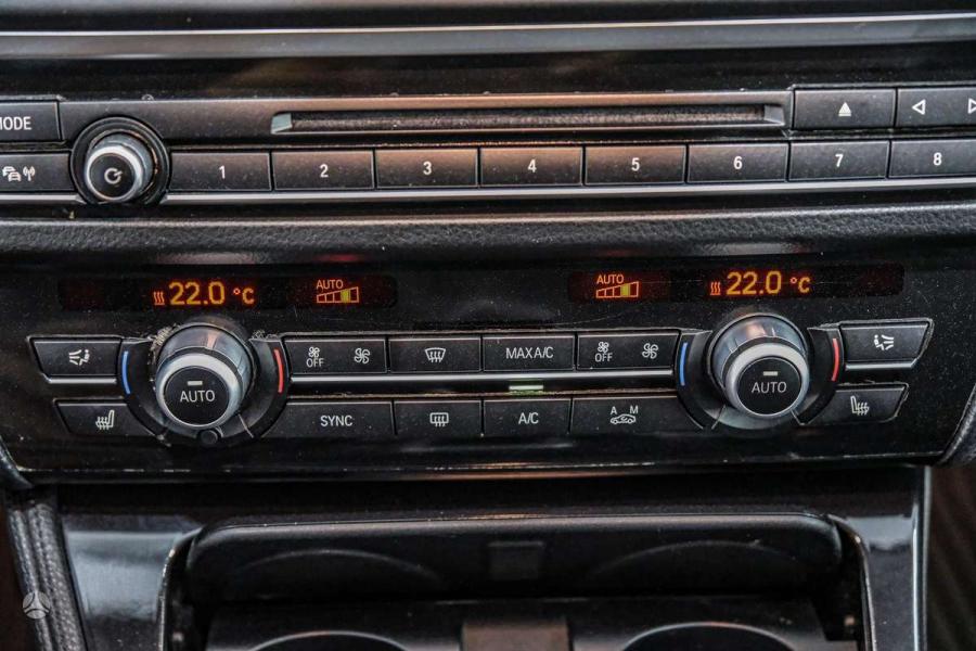 Черный БМВ 520 2014 в Каунас, объемом двигателя 2.00 л и пробегом 208 тыс. км за 9990 €, фото 23 на AUTOMOTO.COM.LV
