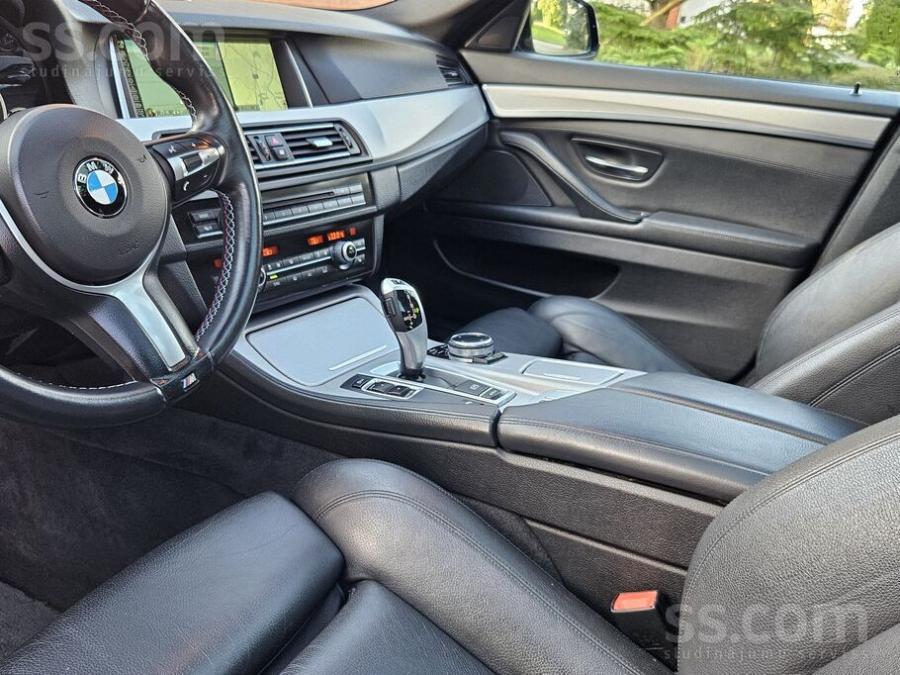 Melns BMW 520 2014 Jēkabpils, ar dzinēja tilpumu 2.00 L un nobraukumu 300 tūkst. km par 11790 €, foto 27 vietnē AUTOMOTO.COM.LV