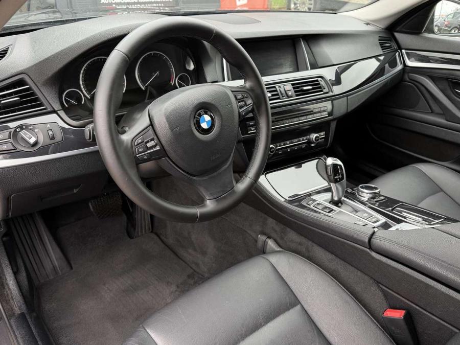 Black BMW 520 2014 in Vilnius, with an engine capacity of 2.00 L and mileage of 368 thousand km for 8300 €, photo 12 on AUTOMOTO.COM.LV
