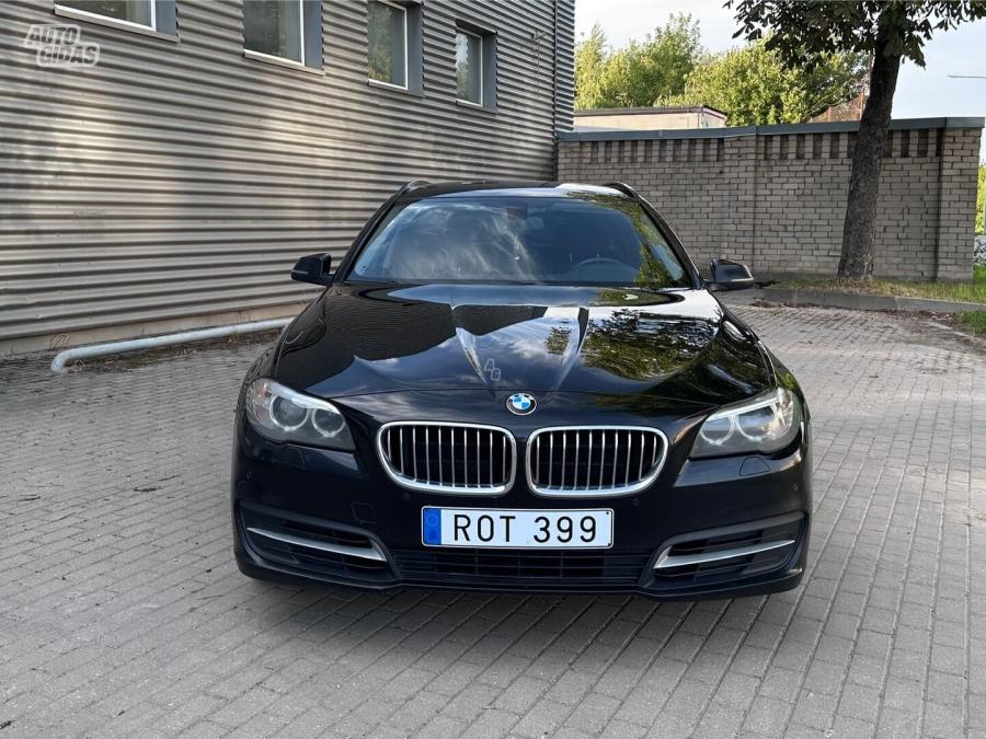 Black BMW 520 2014 in Vilnius, with an engine capacity of 2.00 L and mileage of 266 thousand km for 8200 €, photo 4 on AUTOMOTO.COM.LV