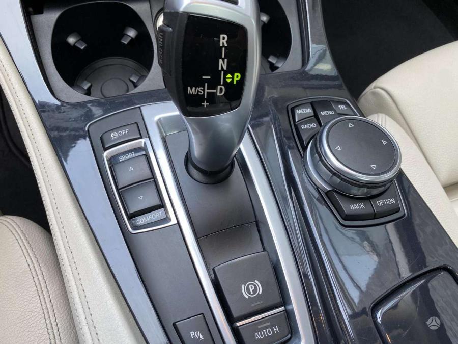 Melns BMW 520 2014 Marijampole, ar dzinēja tilpumu 2.00 L un nobraukumu 248 tūkst. km par 9950 €, foto 34 vietnē AUTOMOTO.COM.LV
