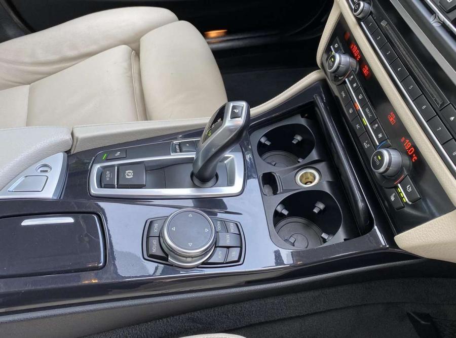 Melns BMW 520 2014 Marijampole, ar dzinēja tilpumu 2.00 L un nobraukumu 248 tūkst. km par 9950 €, foto 36 vietnē AUTOMOTO.COM.LV