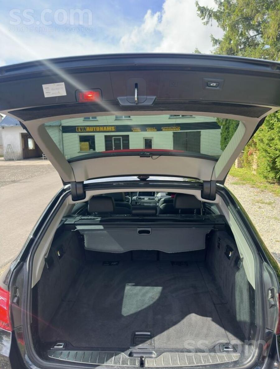 Black BMW 520 2014 in Riga, with an engine capacity of 2.00 L and mileage of 292 thousand km for 13700 €, photo 6 on AUTOMOTO.COM.LV