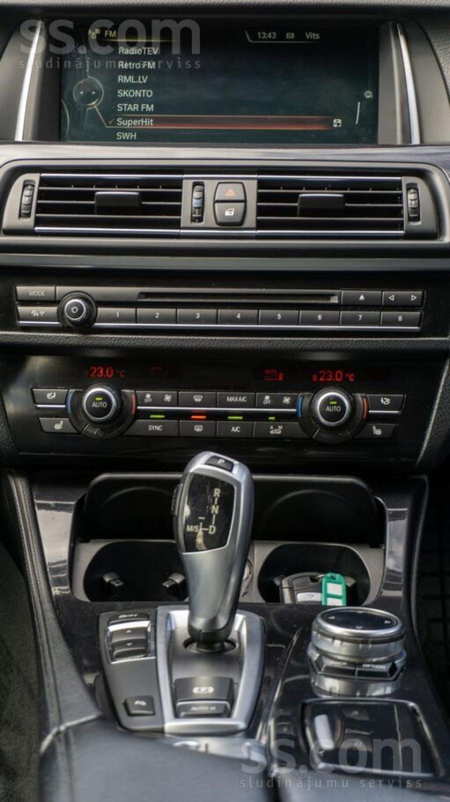 Black BMW 520 2014 in Riga, with an engine capacity of 2.00 L and mileage of 280 thousand km for 10190 €, photo 13 on AUTOMOTO.COM.LV