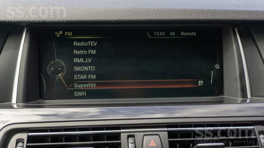 Black BMW 520 2014 in Riga, with an engine capacity of 2.00 L and mileage of 280 thousand km for 10190 €, photo 18 on AUTOMOTO.COM.LV
