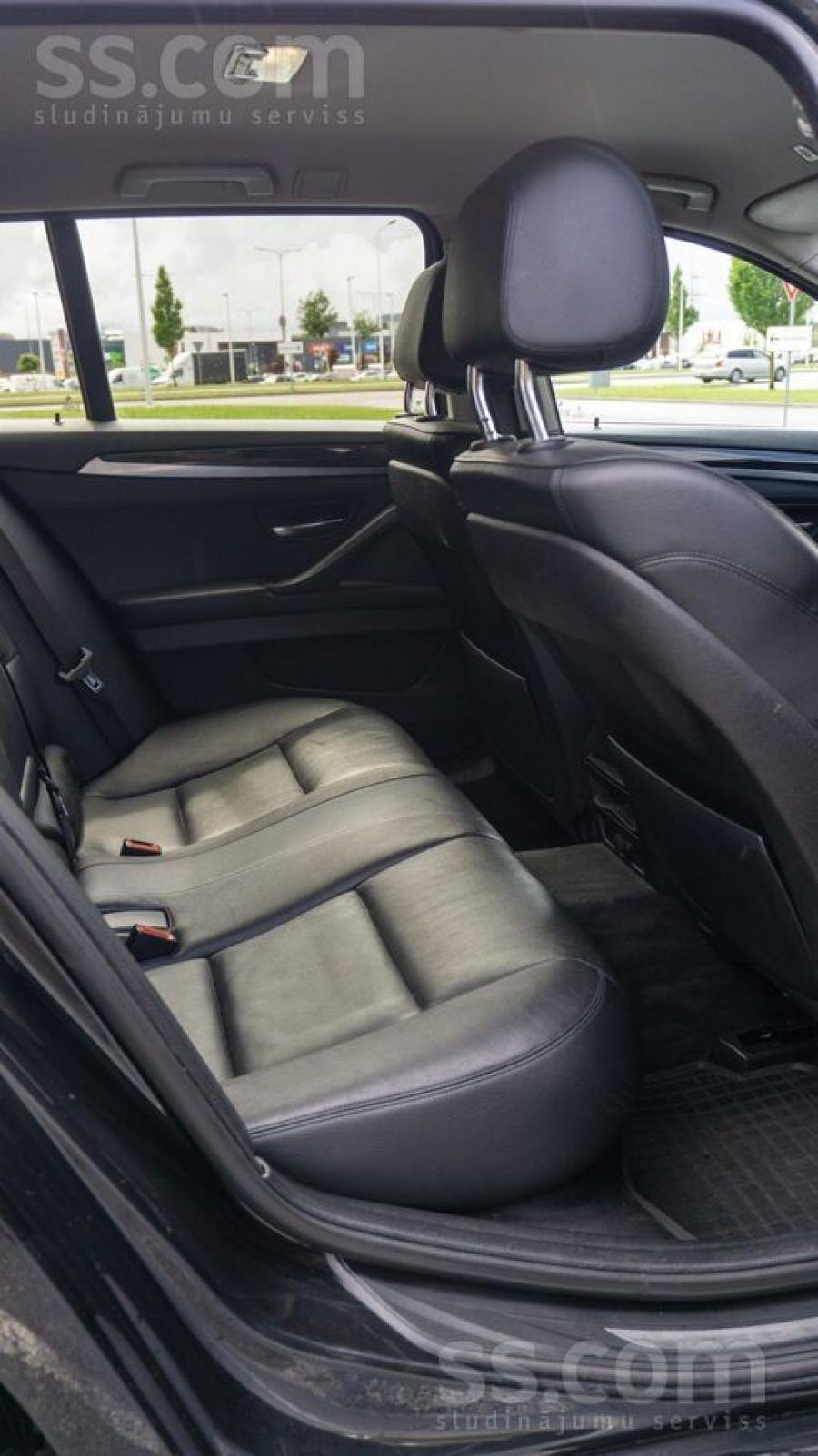 Black BMW 520 2014 in Riga, with an engine capacity of 2.00 L and mileage of 280 thousand km for 10190 €, photo 31 on AUTOMOTO.COM.LV