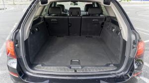 Black BMW 520 2014 in Riga, with an engine capacity of 2.00 L and mileage of 280 thousand km for 10190 €, photo 32 on AUTOMOTO.COM.LV