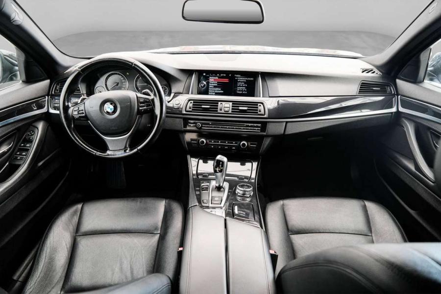 Melns BMW 520 2014 Kauņa, ar dzinēja tilpumu 2.00 L un nobraukumu 352 tūkst. km par 9990 €, foto 10 vietnē AUTOMOTO.COM.LV