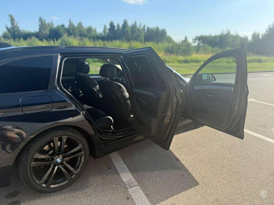 Melns BMW 520 2014 Panevēža, ar dzinēja tilpumu 2.00 L un nobraukumu 338 tūkst. km par 11700 €, foto 6 vietnē AUTOMOTO.COM.LV