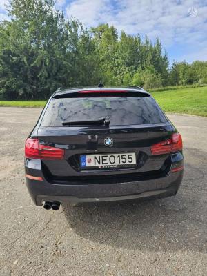 Black BMW 520 2014 in Kaunas, with an engine capacity of 2.00 L and mileage of 239 thousand km for 10700 €, photo 7 on AUTOMOTO.COM.LV