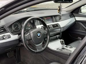 Black BMW 520 2014 in Vilnius, with an engine capacity of 2.00 L and mileage of 276 thousand km for 6900 €, photo 8 on AUTOMOTO.COM.LV
