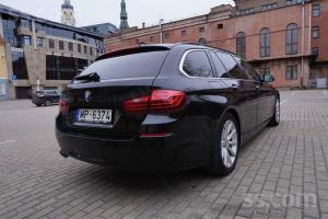 Black BMW 520 2015 in Riga, with an engine capacity of 2.00 L and mileage of 285 thousand km for 10500 €, photo 4 on AUTOMOTO.COM.LV