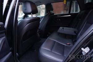 Black BMW 520 2015 in Riga, with an engine capacity of 2.00 L and mileage of 285 thousand km for 10500 €, photo 14 on AUTOMOTO.COM.LV