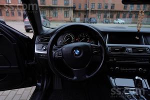 Black BMW 520 2015 in Riga, with an engine capacity of 2.00 L and mileage of 285 thousand km for 10500 €, photo 21 on AUTOMOTO.COM.LV