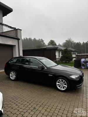 Black BMW 520 2015 in Kaunas, with an engine capacity of 2.00 L and mileage of 301 thousand km for 7300 €, photo 10 on AUTOMOTO.COM.LV