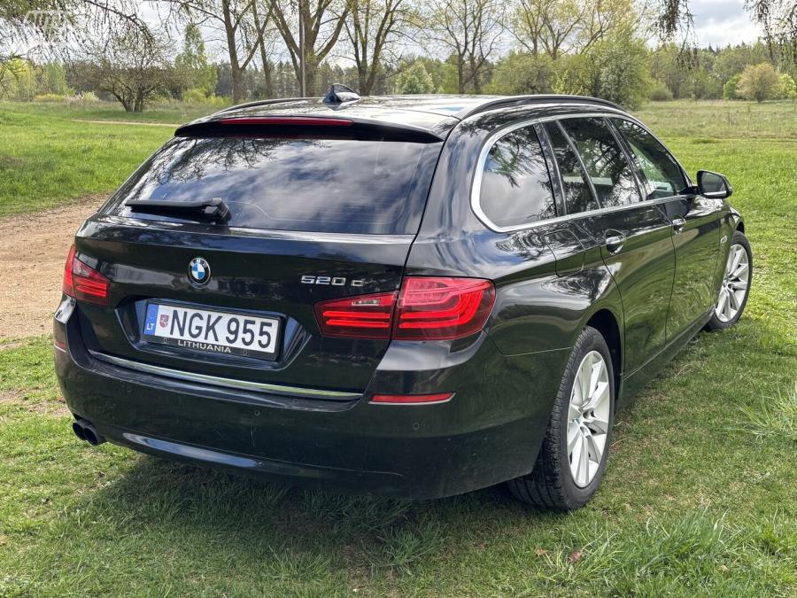Melns BMW 520 2015 Viļņa, ar dzinēja tilpumu 2.00 L un nobraukumu 226 tūkst. km par 13000 €, foto 18 vietnē AUTOMOTO.COM.LV