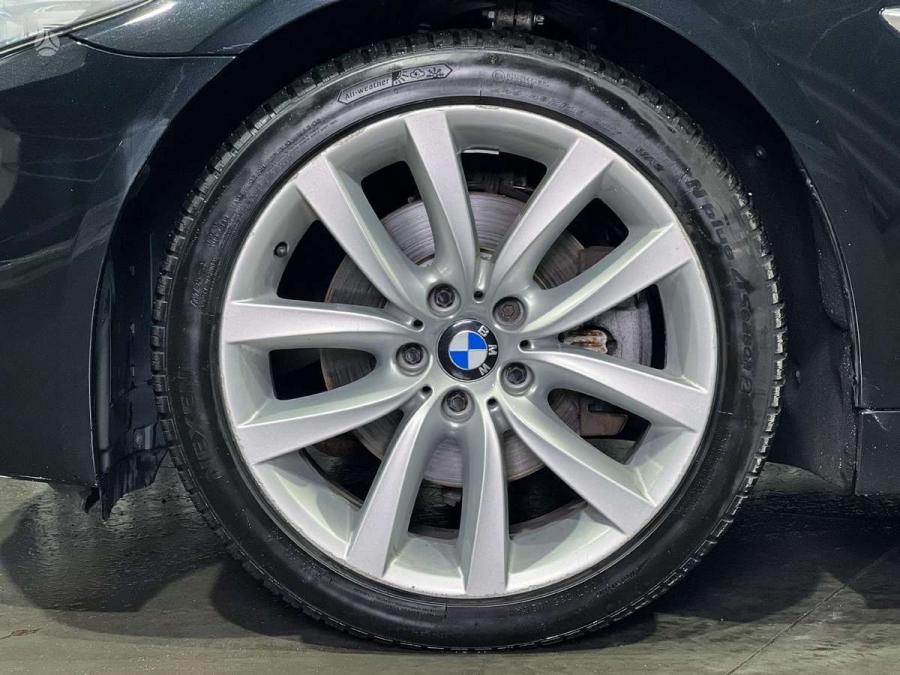 Melns BMW 520 2015 Marijampole, ar dzinēja tilpumu 2.00 L un nobraukumu 270 tūkst. km par 9250 €, foto 6 vietnē AUTOMOTO.COM.LV