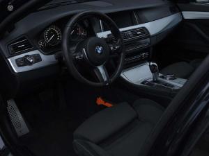 Melns BMW 520 2015 Kauņa, ar dzinēja tilpumu 2.00 L un nobraukumu 300 tūkst. km par 11999 €, foto 7 vietnē AUTOMOTO.COM.LV