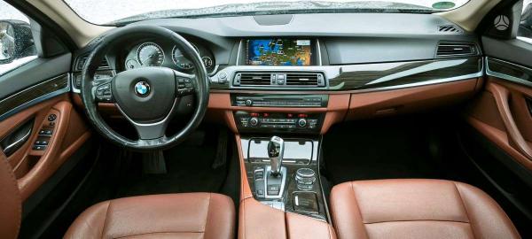 Melns BMW 520 2015 Elektrėnai, ar dzinēja tilpumu 2.00 L un nobraukumu 285 tūkst. km par 11800 €, foto 8 vietnē AUTOMOTO.COM.LV