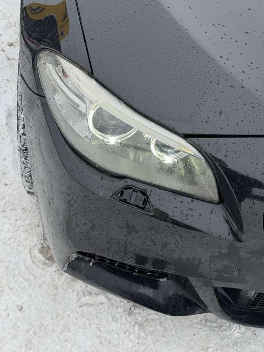 Melns BMW 520 2015 Kauņa, ar dzinēja tilpumu 2.00 L un nobraukumu 366 tūkst. km par 9000 €, foto 2 vietnē AUTOMOTO.COM.LV