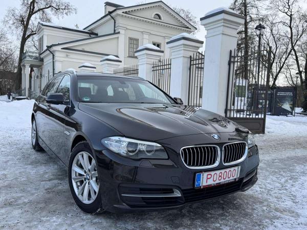 Black BMW 520 2015 in Vilnius, with an engine capacity of 2.00 L and mileage of 279 thousand km for 12222 €, photo 2 on AUTOMOTO.COM.LV