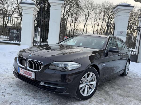 Black BMW 520 2015 in Vilnius, with an engine capacity of 2.00 L and mileage of 279 thousand km for 12222 €, photo 3 on AUTOMOTO.COM.LV