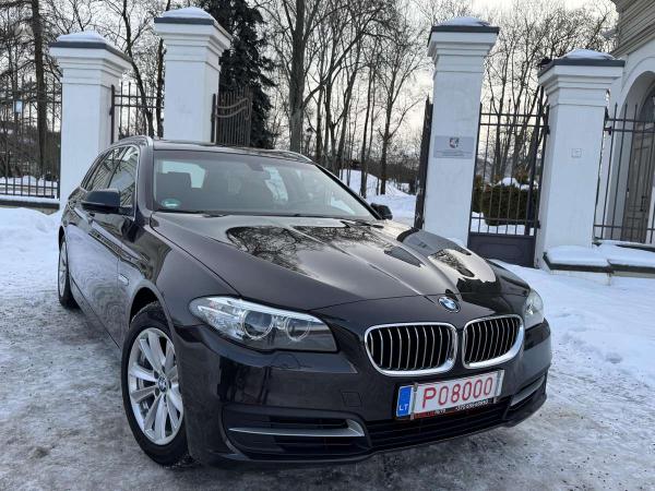 Black BMW 520 2015 in Vilnius, with an engine capacity of 2.00 L and mileage of 279 thousand km for 12222 €, photo 5 on AUTOMOTO.COM.LV