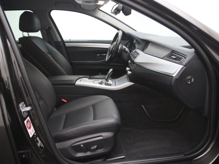 Black BMW 520 2015 in Vilnius, with an engine capacity of 2.00 L and mileage of 158 thousand km for 14899 €, photo 14 on AUTOMOTO.COM.LV