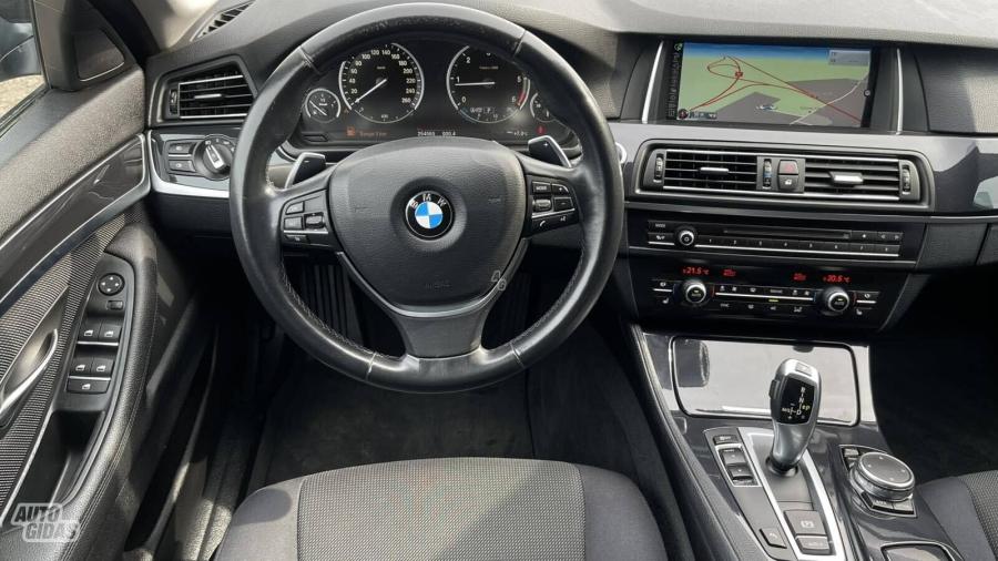 Melns BMW 520 2015 Marijampole, ar dzinēja tilpumu 2.00 L un nobraukumu 254 tūkst. km par 9500 €, foto 20 vietnē AUTOMOTO.COM.LV