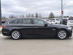 Black BMW 520 2015 in Siauliai, with an engine capacity of 2.00 L and mileage of 295 thousand km for 10500 €, photo 10 on AUTOMOTO.COM.LV