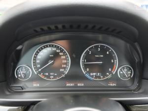 Black BMW 520 2015 in Siauliai, with an engine capacity of 2.00 L and mileage of 295 thousand km for 10500 €, photo 15 on AUTOMOTO.COM.LV