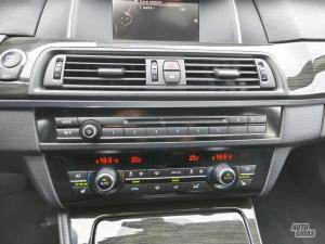 Black BMW 520 2015 in Siauliai, with an engine capacity of 2.00 L and mileage of 295 thousand km for 10500 €, photo 18 on AUTOMOTO.COM.LV