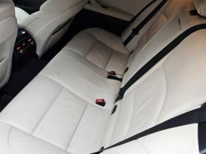 Melns BMW 520 2015 Rīga, ar dzinēja tilpumu 2.00 L un nobraukumu 315 tūkst. km par 11890 €, foto 13 vietnē AUTOMOTO.COM.LV